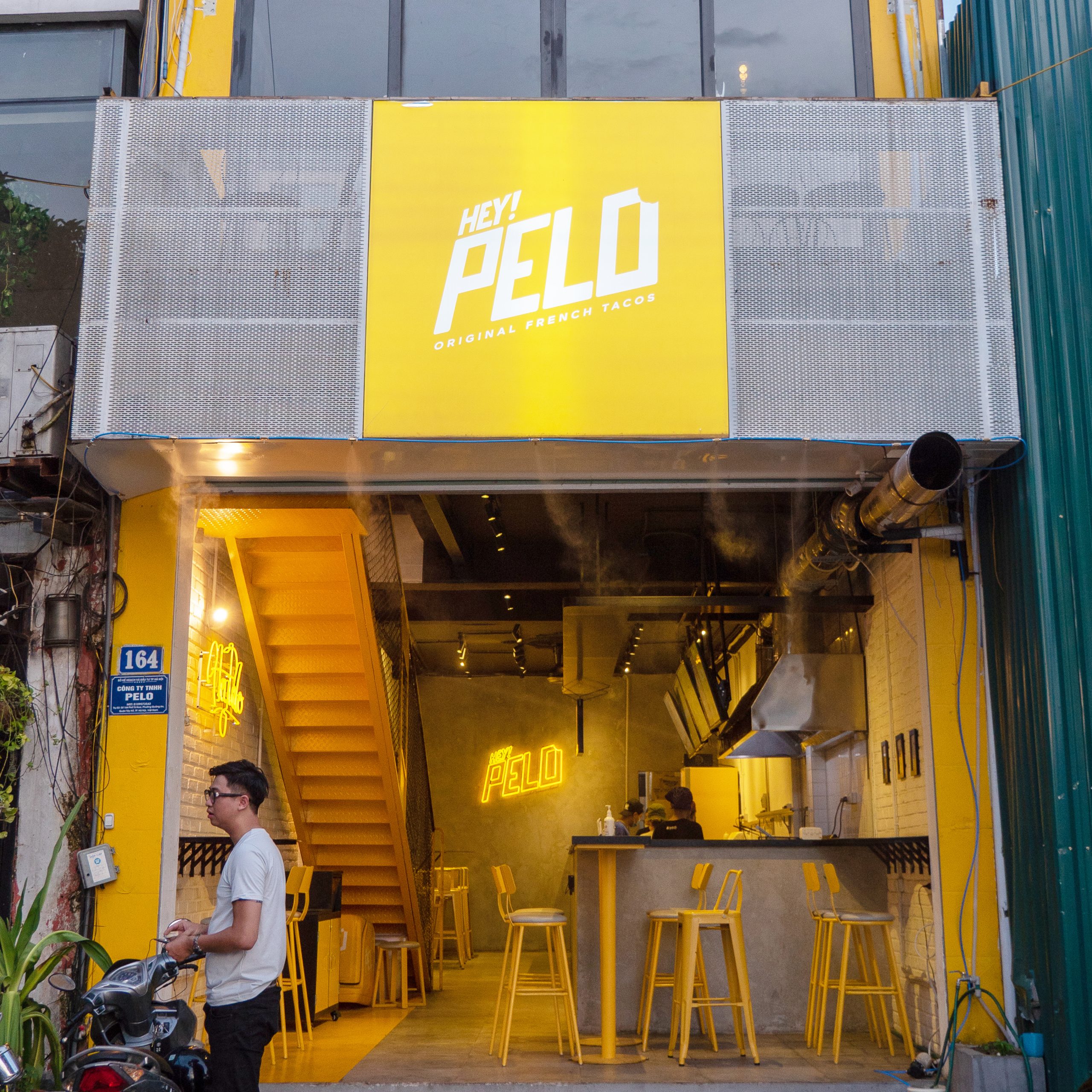 French Street Food in Hanoi - Hey Pelo